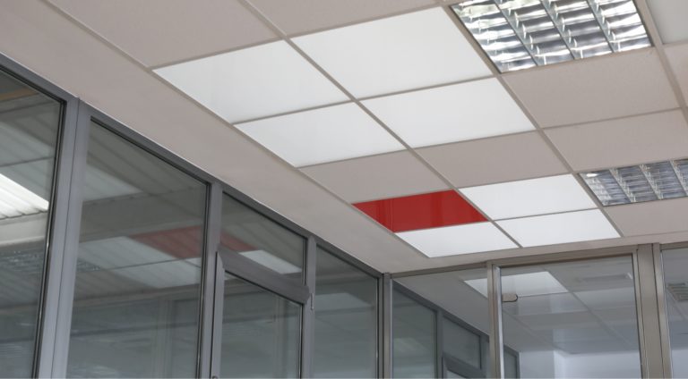 Falsos techos: ahorra con metacrilato y pvc | Vascoplast